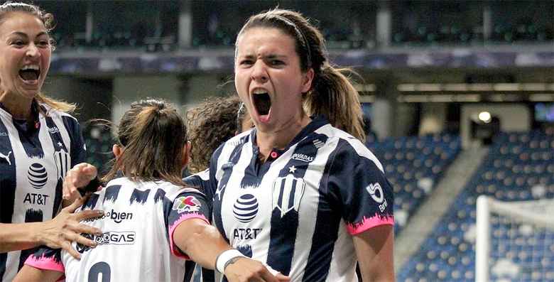 Daniela Solís sufrió una neuritis vestibular severa, por lo que no vio ...