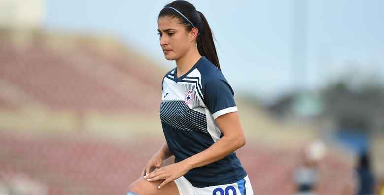 Alondra González: "Qué padre que no confíen en Cruz Azul"