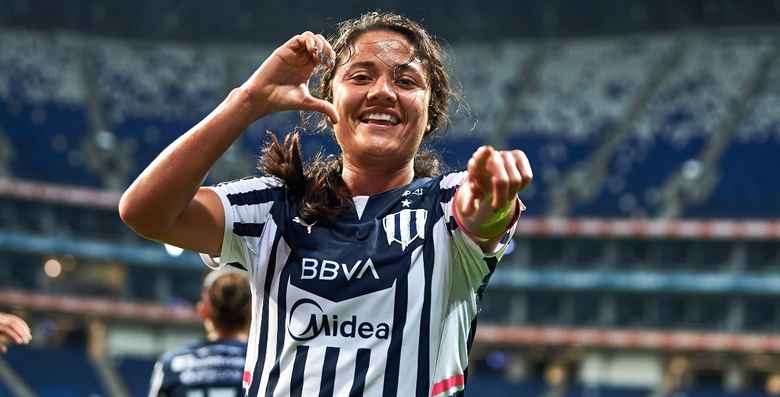 Rebeca Bernal todas atacamos y todas defendemos