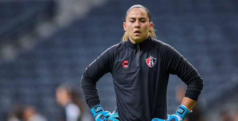 Ana Gaby Paz se lesionó de un dedo y será baja todo el torneo.