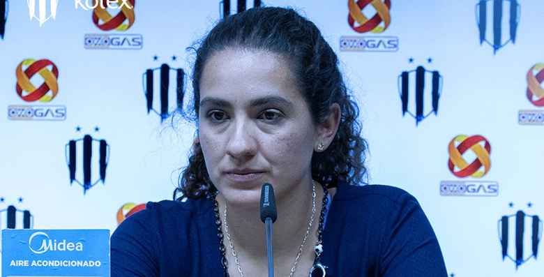 Eva Espejo: "Queremos ser las mejores del torneo"