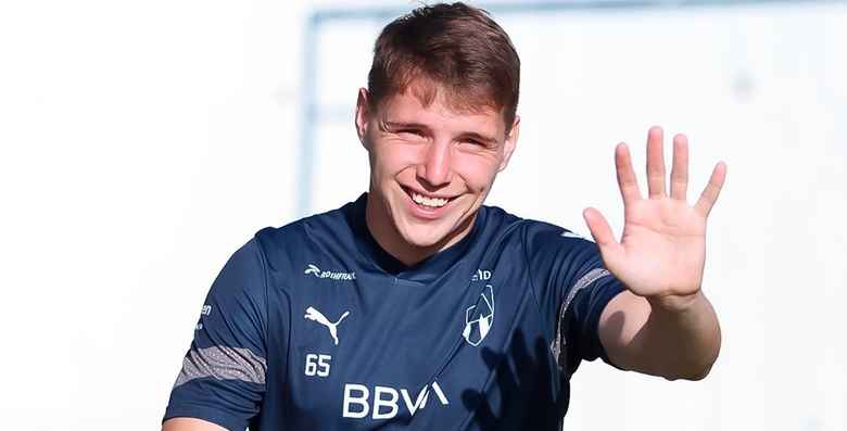 ¿Quién es Ángel Sayago, la joya de Raya2 en el Expansión?