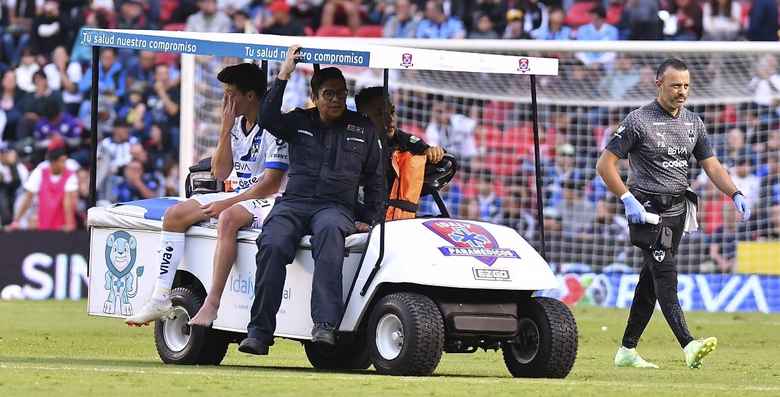 RAYADOS: Ponchito González salió lesionado ante Querétaro RAYADOS: Ponchito González salió lesionado ante Querétaro