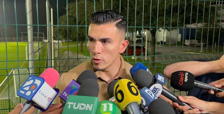 Luis Reyes, el nuevo refuerzo de Rayados, sostuvo su primer entrenamiento